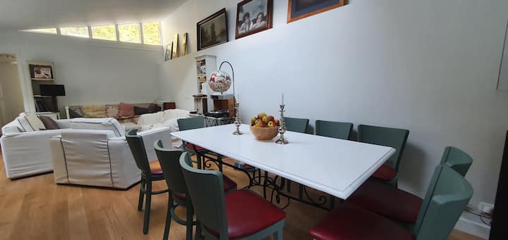 Charmante Petite Maison Avec Jardin, Hypercentre - Poissy