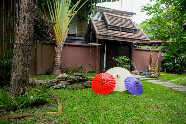 Luxury 5 Bedroom Chiang Mai Villa - Chiang Mai