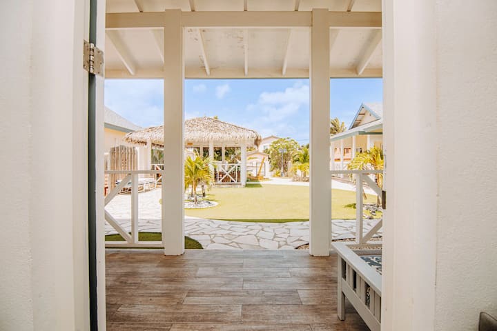 Casita Marianne : Pool, Luxury Concierge Included - Aruba