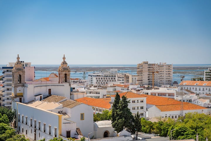 My Place @ Faro Skyline - Faro