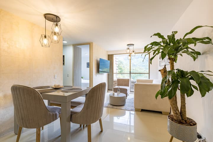 Aire Fresco: Apto Con Estilo Y Encanto Natural - Sabaneta