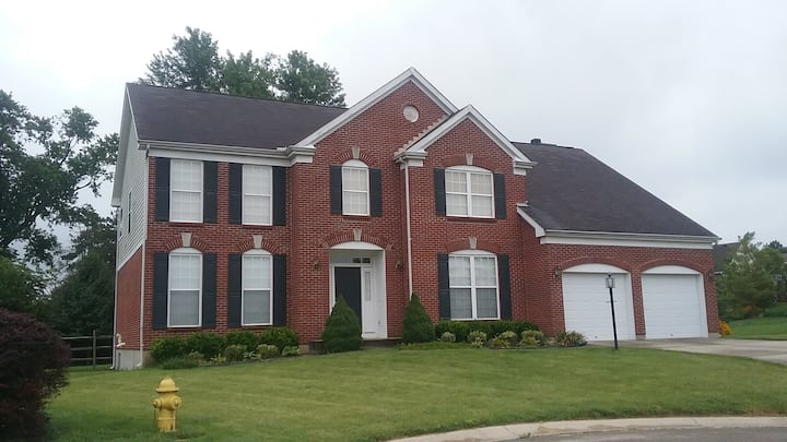 Gorgeous 1-5 Bedrooms (Rent What You Need) - West Chester Township, OH