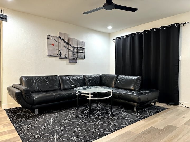 Trendy Condo Near Biltmore - Chase Field - Phoenix