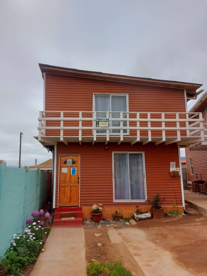 Arriendo De Cabaña N°2 En Los Vilos, Iv Reg - Los Vilos