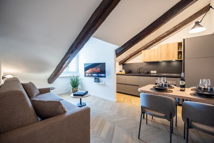 Turin Sky House | City Center | Porta Nuova - Turin