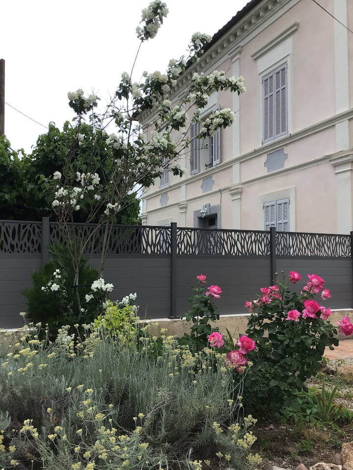 Bastide Du 19ème Siècle - Les Arcs