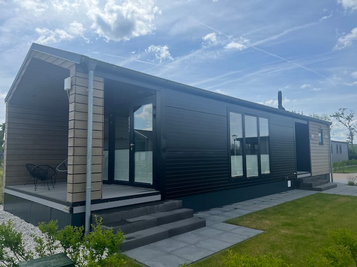 Luxe Chalet Op Vakantiepark De Zeeuwse Parel. - Wemeldinge