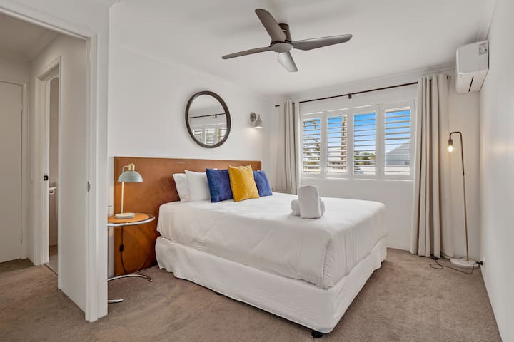 Pristine Pelican Apt Close To River - ノーサ・シャイア