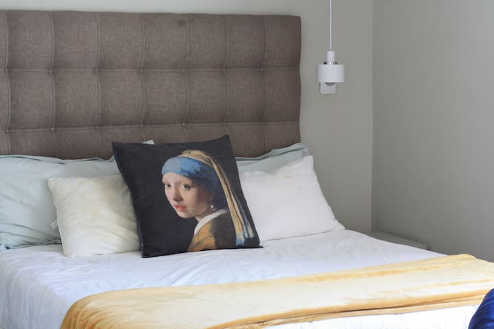 Sarah's Place-studio3: Cozy,private, Pet Friendly - George