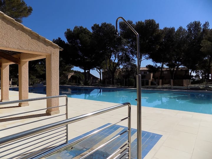 Le Bastidon Des Calanques/piscine/4/5 Personnes - Agay
