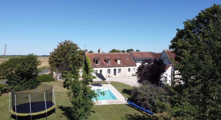 Maison De Campagne Pleine De Charme Avec Piscine - Loches