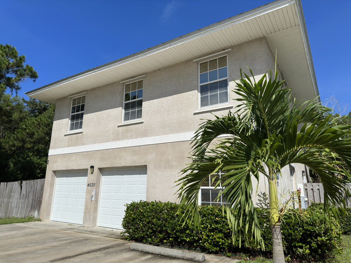 Private Tropical Oasis Seasonal Rental - Houses for Rent in Stuart ...