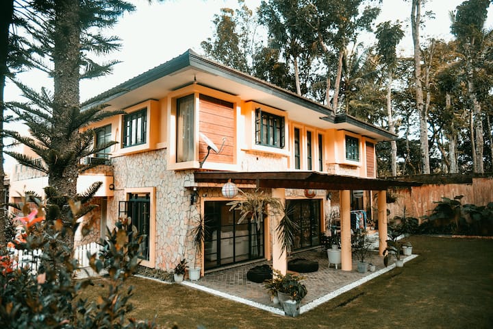 Casa Cesante Serene 2 Bedroom Country House - Tagaytay