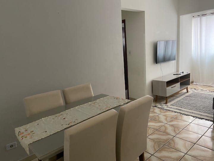 Apartamento  Na Vila Tupi - Praia Grande - Praia Grande