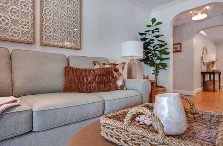 Pineview Place Itb Walkable To Shops Outdoor Space - Raleigh, NC