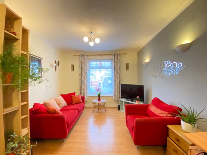 London Home 7 Minutes From Elizabeth Line Station - Ilford