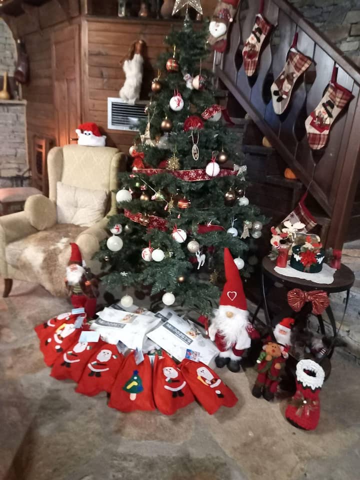 Amazing Villa With Rhodopes Mountain View - Leshten