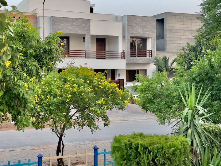 3 Bed 1st Floor Private Home |Park View Terrace| - Islamabad