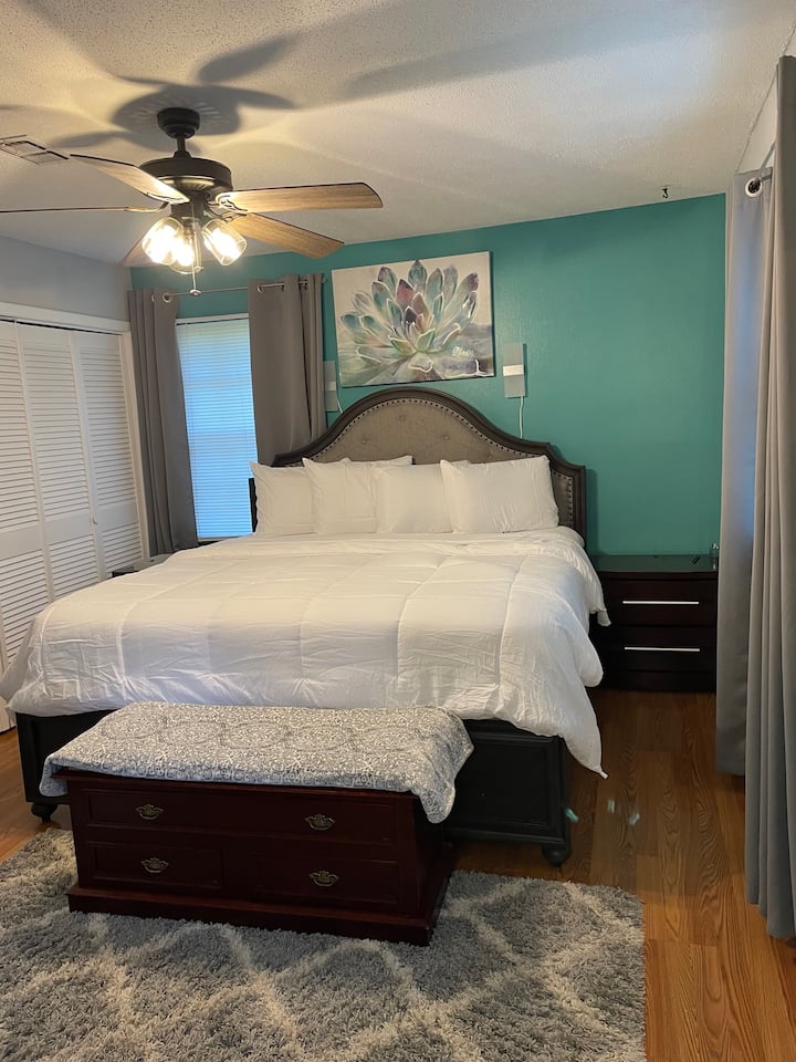 Cozy 3 Br 2 1/2 Ba Home, Hot Tub, Near Fsu & Famu - Tallahassee, FL