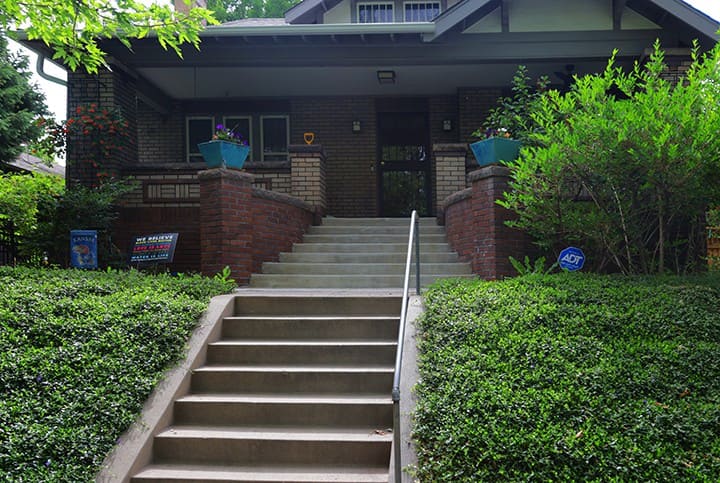Adorable Garden Apartment In Congress Park - Cherry Creek, CO
