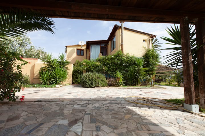 Casa Anna Pochi Passi Alla Spiaggia - Quartu Sant’Elena