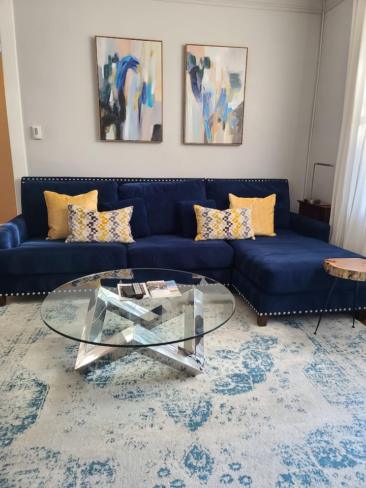 Blue Belle Of Lincoln - Savannah, GA