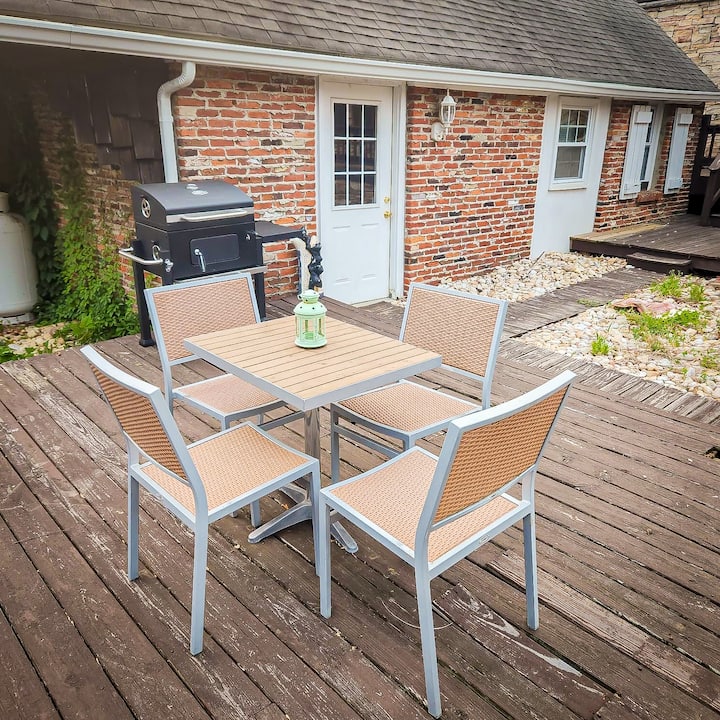 Cozy 1 Bedroom Guesthouse - Owings Mills, MD