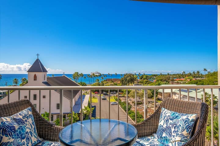 Beautiful Kona Condo With Ocean View & Location - Kailua