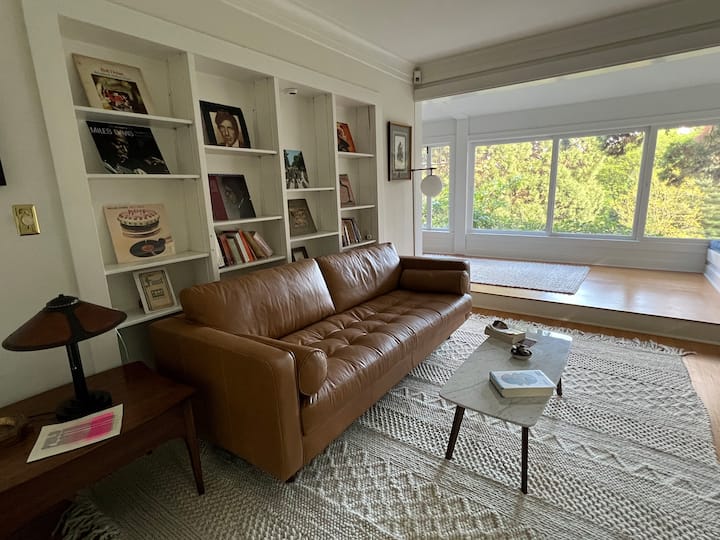 Two-bed Treehouse Sanctuary Near Lake Washington - Mount Baker - Seattle