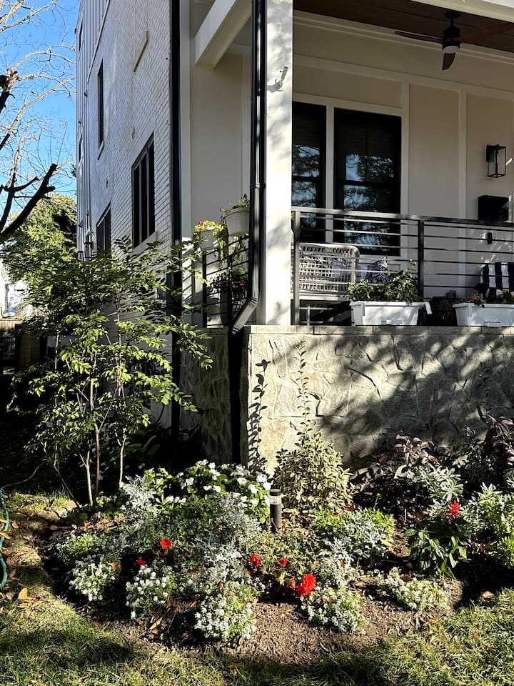 Elegant New & Safe 1 Br Suite - Metro/retail - Bethesda, MD