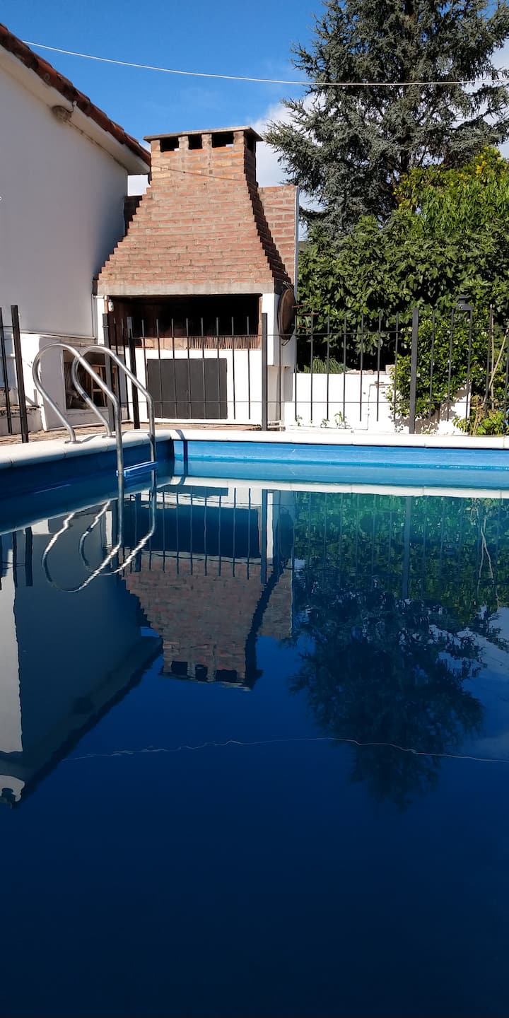 Casa Para Dos Con Hermosa Vista A Las Sierras - La Falda