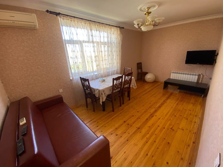 Apartment For Family With All Amenities - Bakú