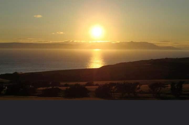 Lovely 2 Bed Beachfront Apartment - Girvan