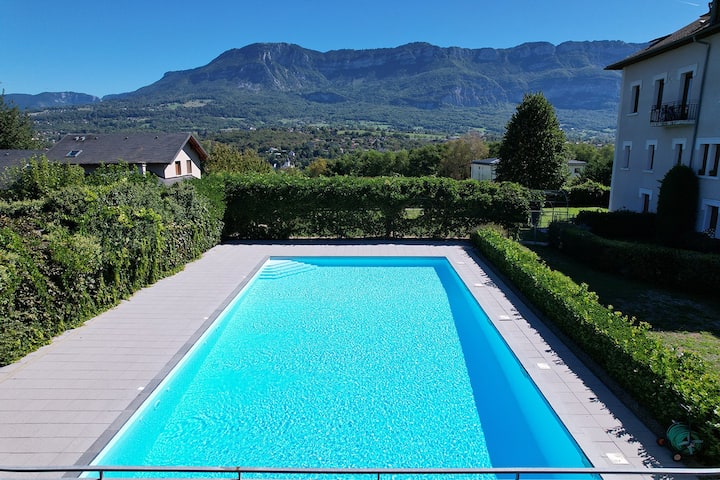 Villa 181 M² 4 Chambres, Piscine Et Stationnement - Chambéry