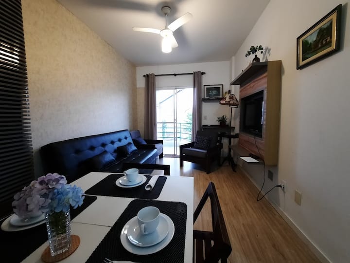 Apartamento Com Churrasqueira A Uma Quadra Do Mar! - Florianópolis