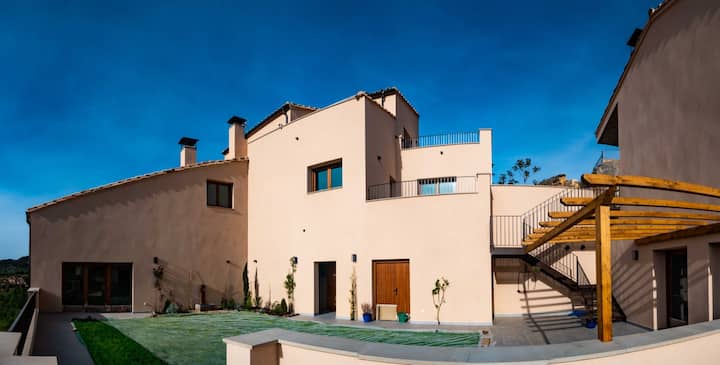Casa Chula En Un Pueblo Rural - Calanda
