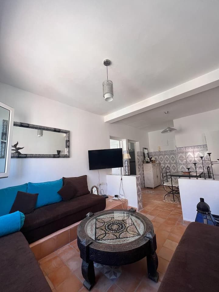 Appt 2 Chambres Avec Terrasse - Commerces & Plage - Taghazout