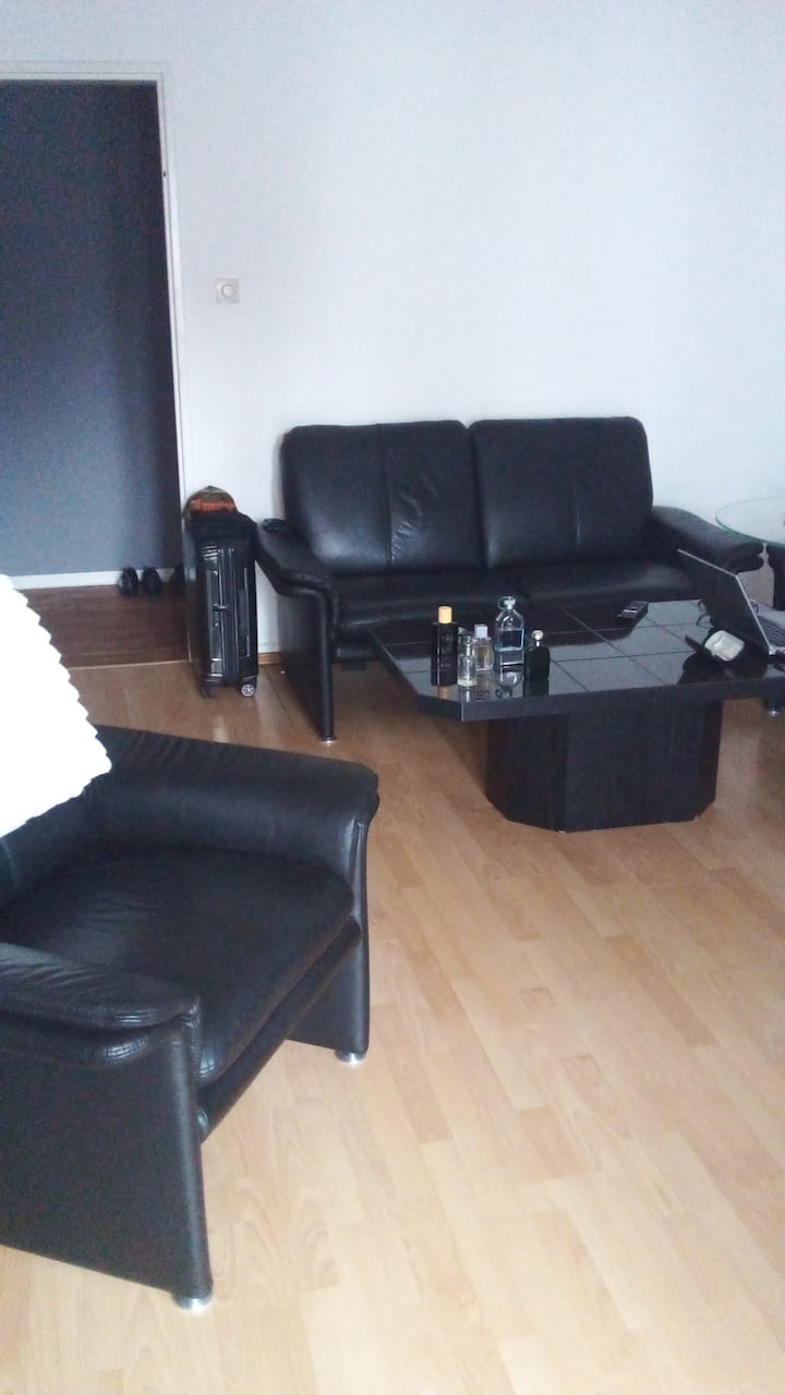 Inviting Bed And Breakfast At A Discount - Frankfurt