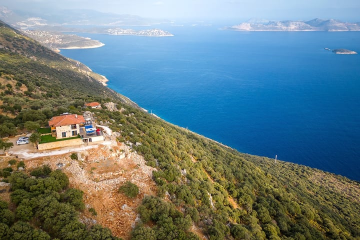 Vi̇lla Blue Cliff Baldıraz - Türkei