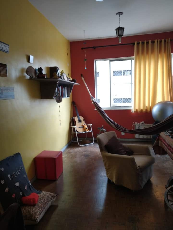 Quarto Sol, Perto Do Metrô,uerj E Do Maracanã. - Rio de Janeiro