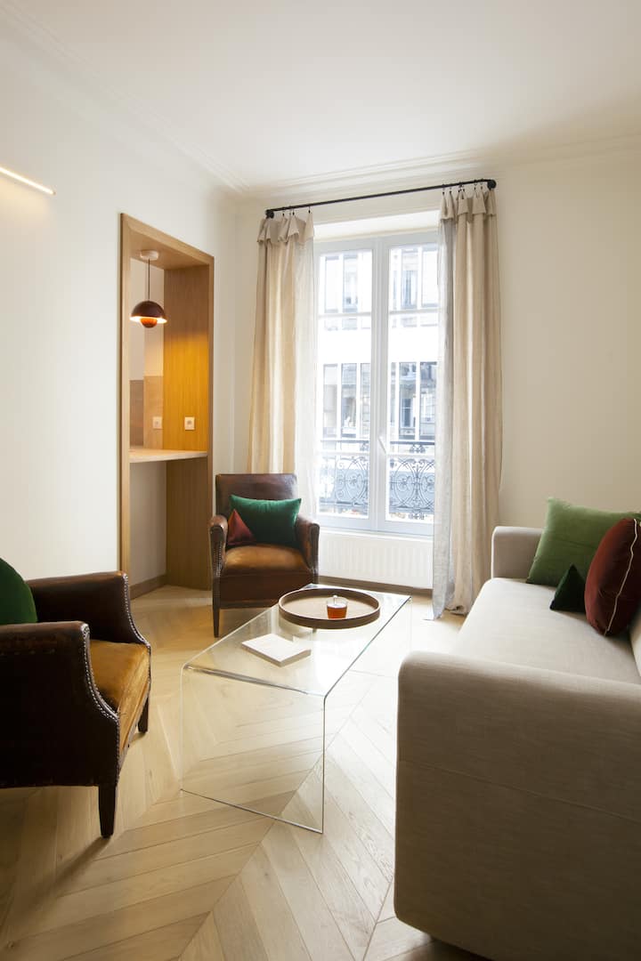 Appartement D’architecte Au Pied De Montmartre - Paris