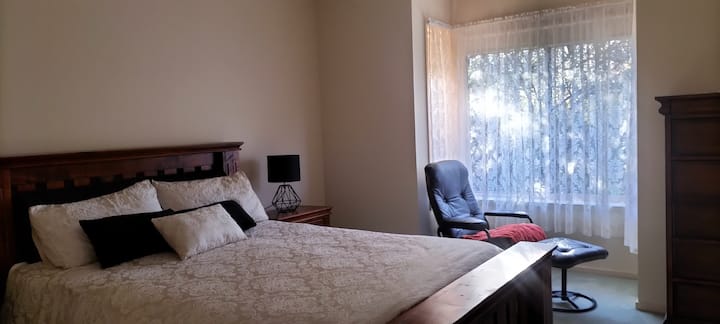 Great Location With All The Comforts Of Home. - Bairnsdale