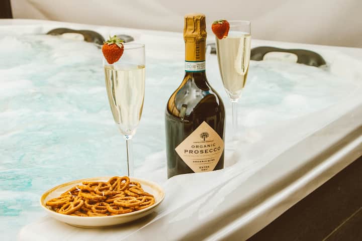 Stunning Cottage 1 Bed With Private Hot Tub - Isle of Wight