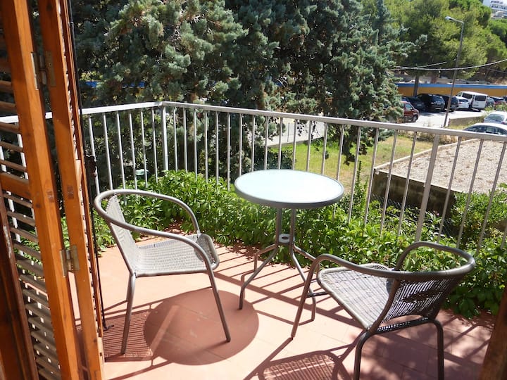 Apto. 2 Dormitorios-wifi - 200m.playa Montgo - L'Escala