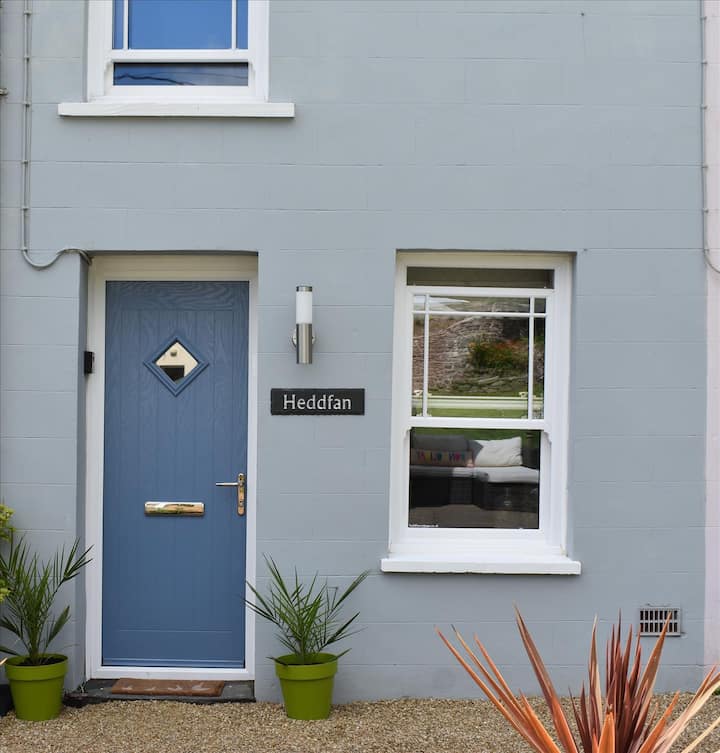 Luxury 2 Bed Coastal Cottage - Llansteffan