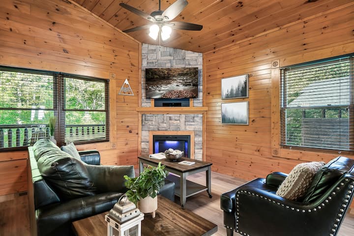 5 Min To Gatlinburg/newhottub/gamerm/resortpool - Tennessee