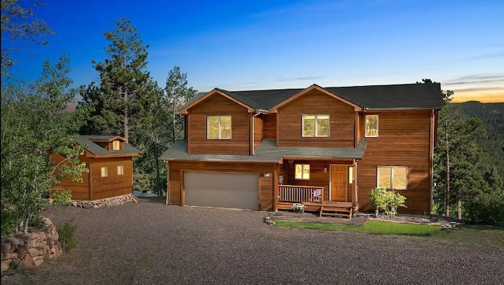 Rocky Ridge Retreat In Nederland - Nederland, CO