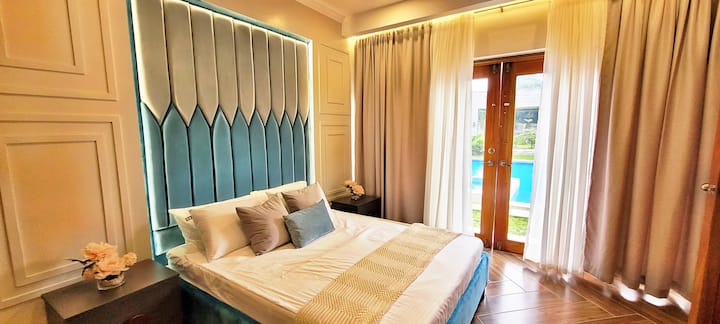 Cozy And Sophisticated 4 Bedroom Private Resort - Anilao