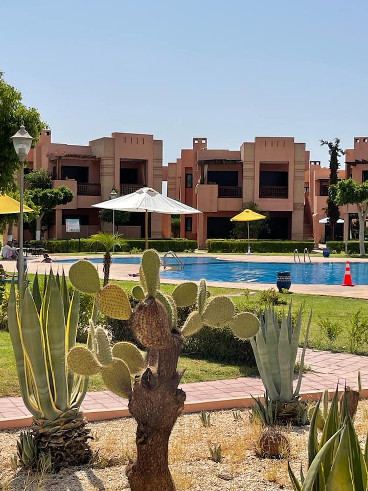 Wow Logement Sécurisé, Piscine De Rêve, Parking - Marrakesh