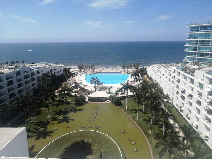 Departamento Lujoso A Pie De Playa Puerto Vallarta - Bucerías